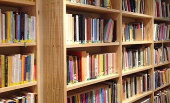Buddhist Library – Golden Buddha Centre